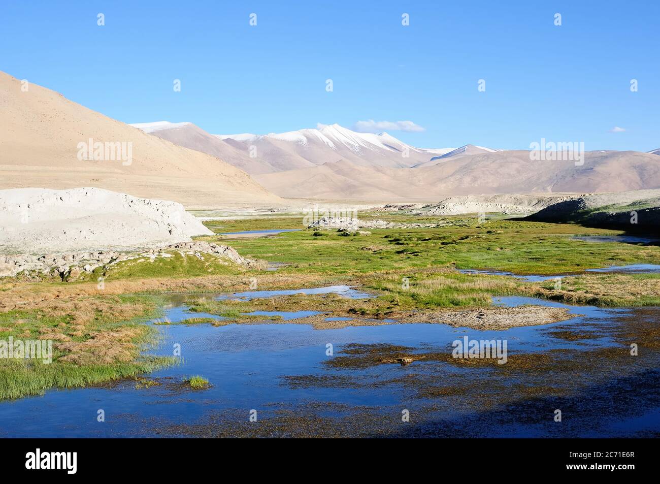 Tso kar lake hi-res stock photography and images - Alamy