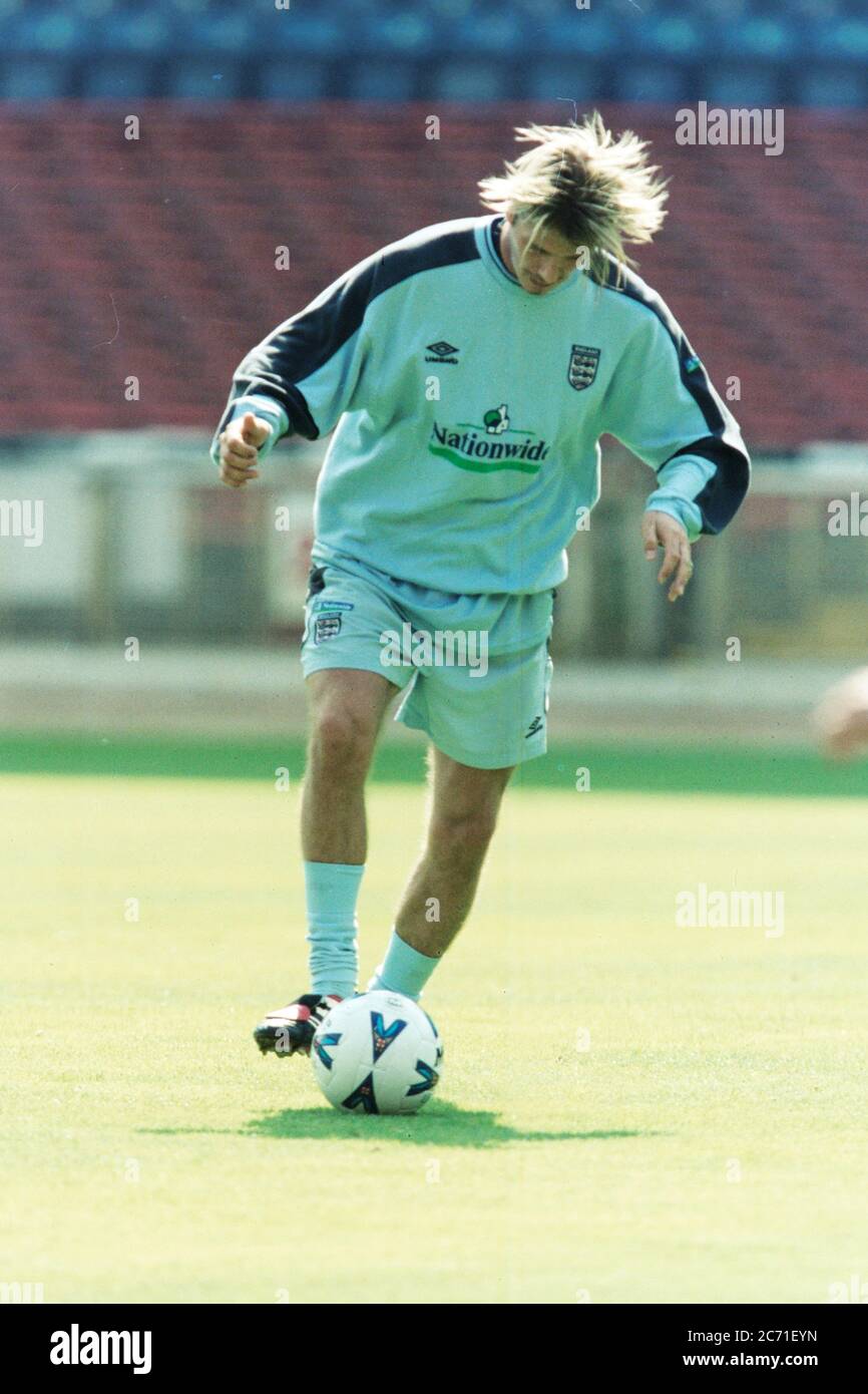 David Beckham trains with the England team at Wembley Stadium in 2000 ...