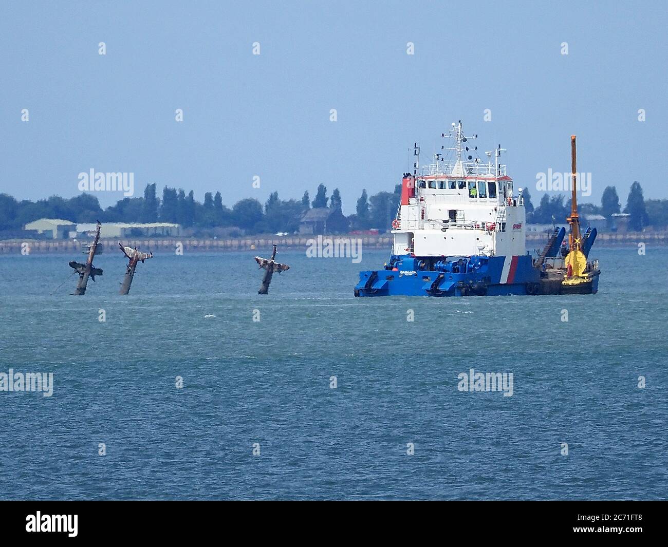 Standing on wreck buoy hi-res stock photography and images - Alamy