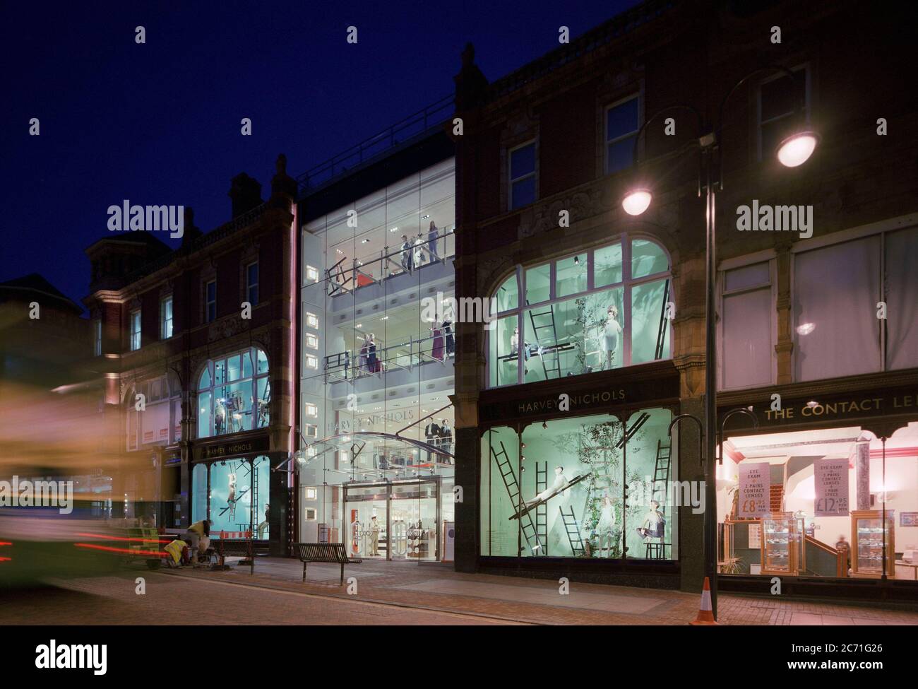 Leeds briggate at night hi-res stock photography and images - Alamy