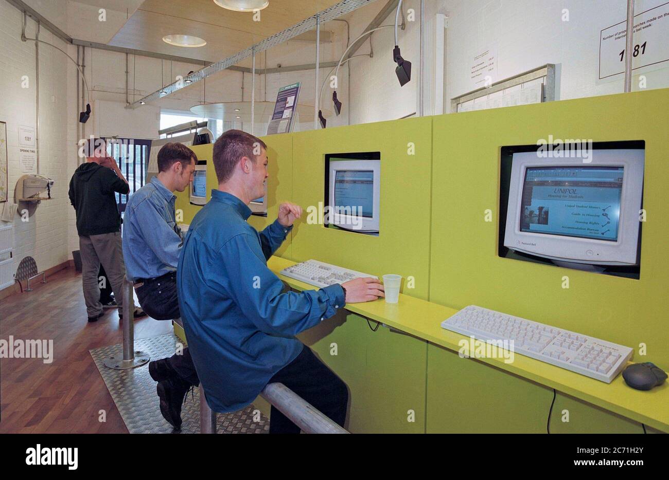 1997 computers hi-res stock photography and images - Alamy