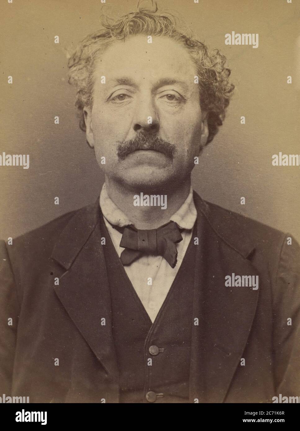 Jamard. Alphonse, Ernest. 51 ans, né à Paris. Distillateur. Anarchiste ...