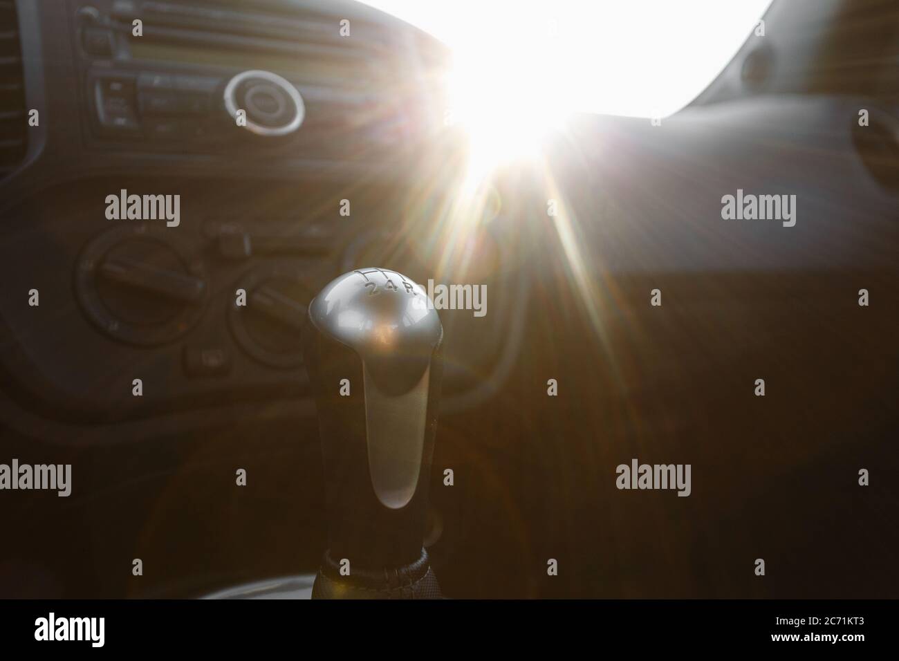 Manual car transmission. Interior detail Stock Photo - Alamy