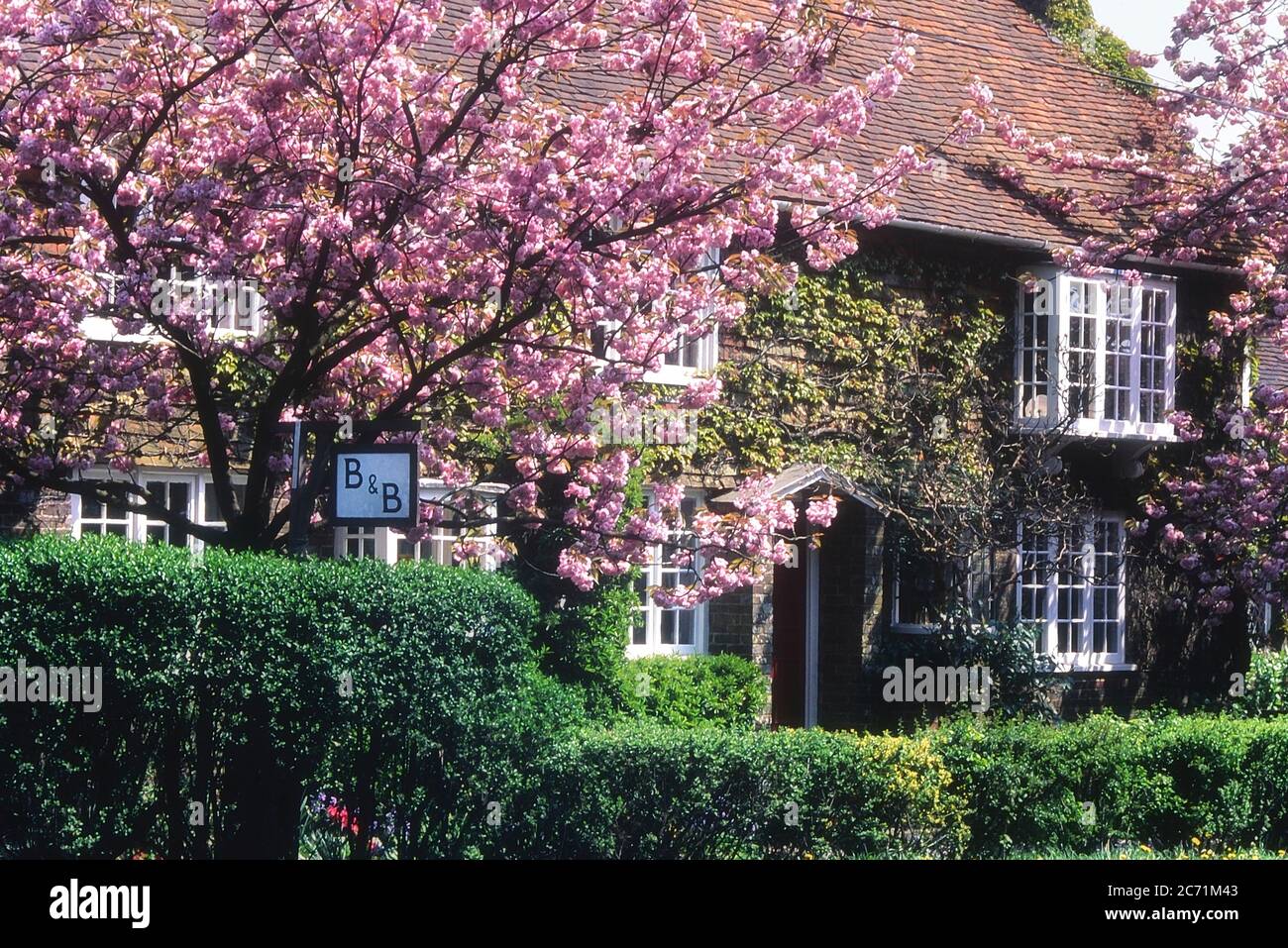 English boarding house hi-res stock photography and images - Alamy