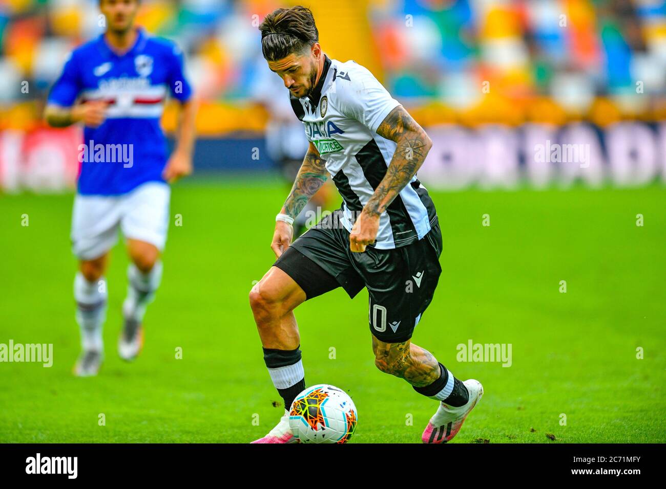 Rodrigo de paul shirt hi-res stock photography and images - Alamy