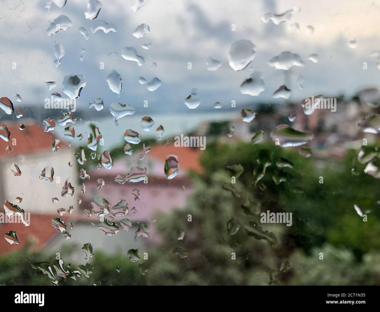 Backdrop Of Rain On Windowpane High Resolution Stock Photography and Images - Alamy