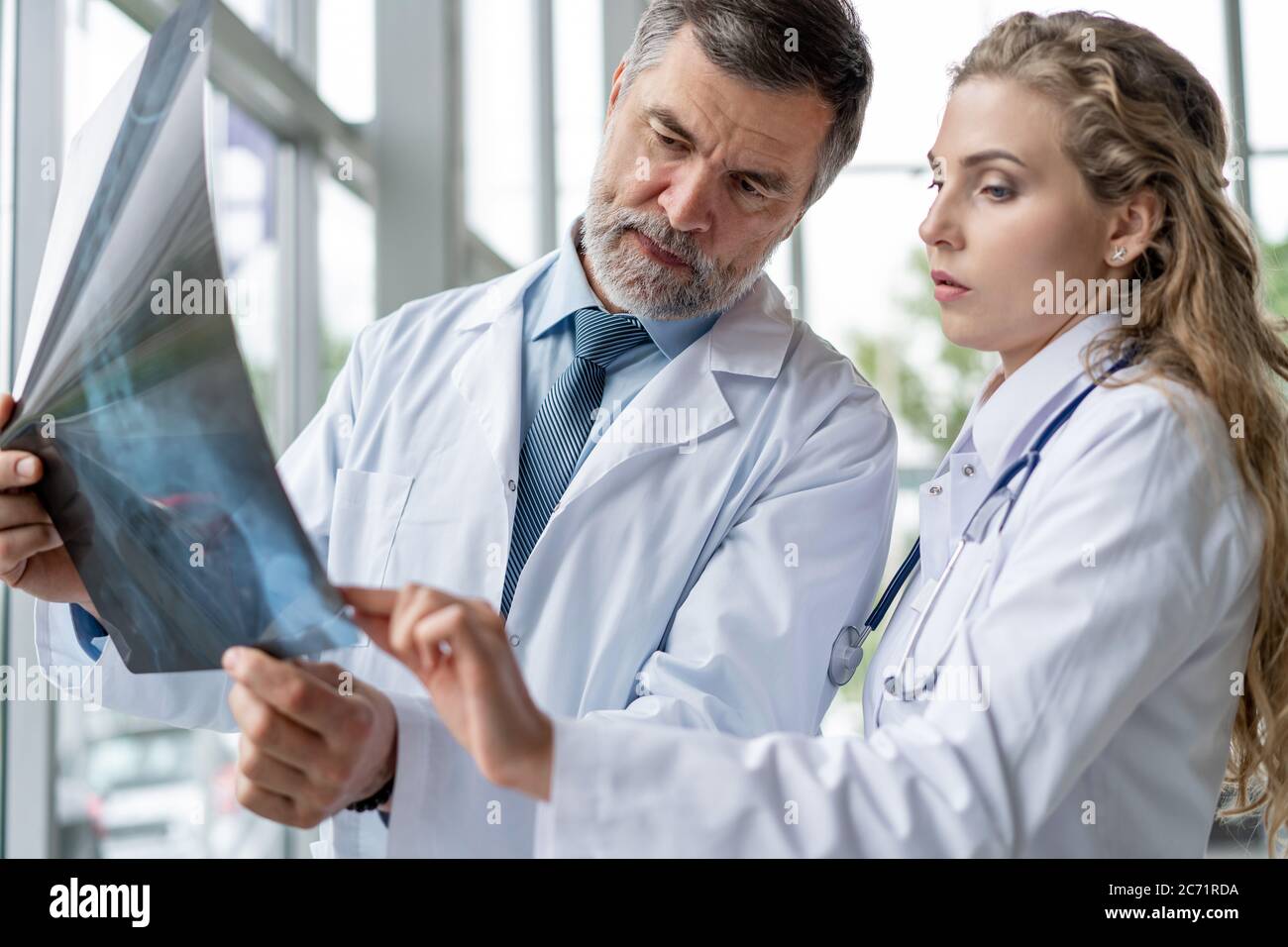Meting work hi-res stock photography and images - Alamy