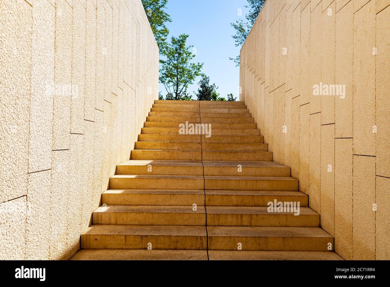 Close up of steps hi-res stock photography and images - Alamy