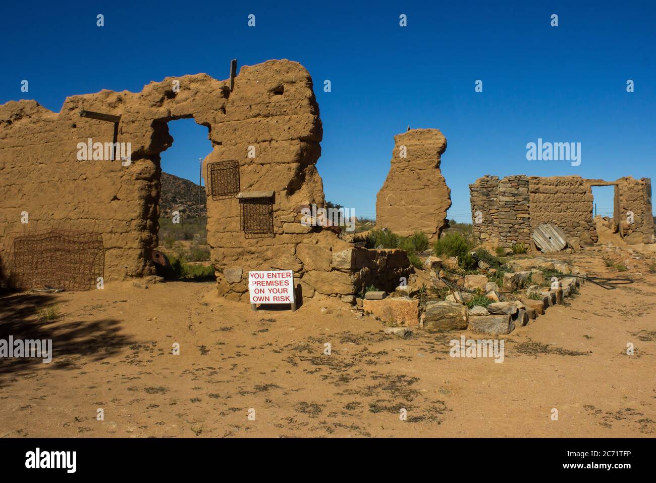 An old farmhouse ruin on a clear sunny day, at the Murasie Padstal ...