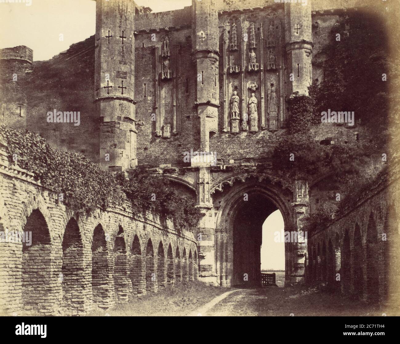 Thornton abbey gatehouse hi-res stock photography and images - Alamy