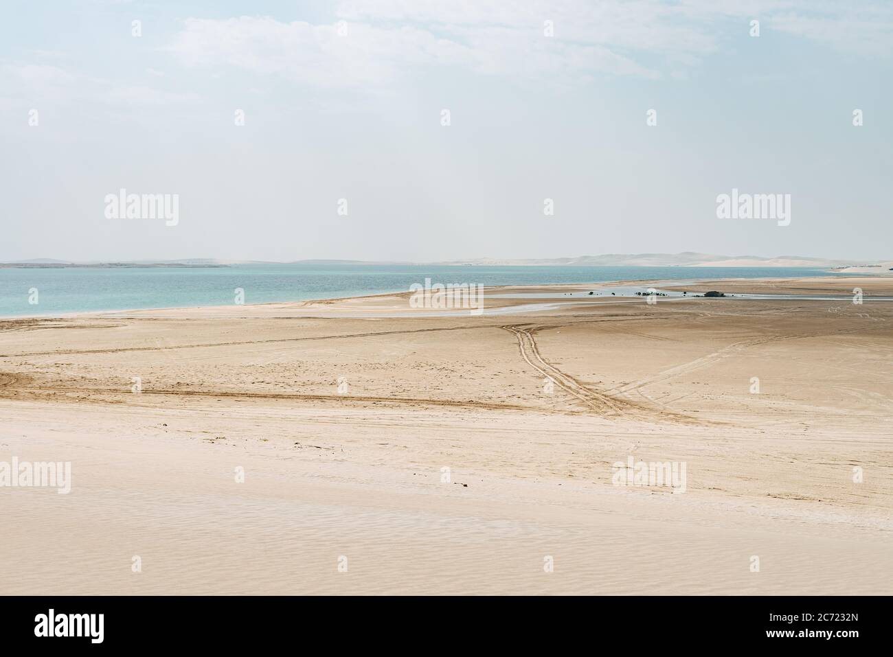 Khor al adaid, qatar hi-res stock photography and images - Alamy