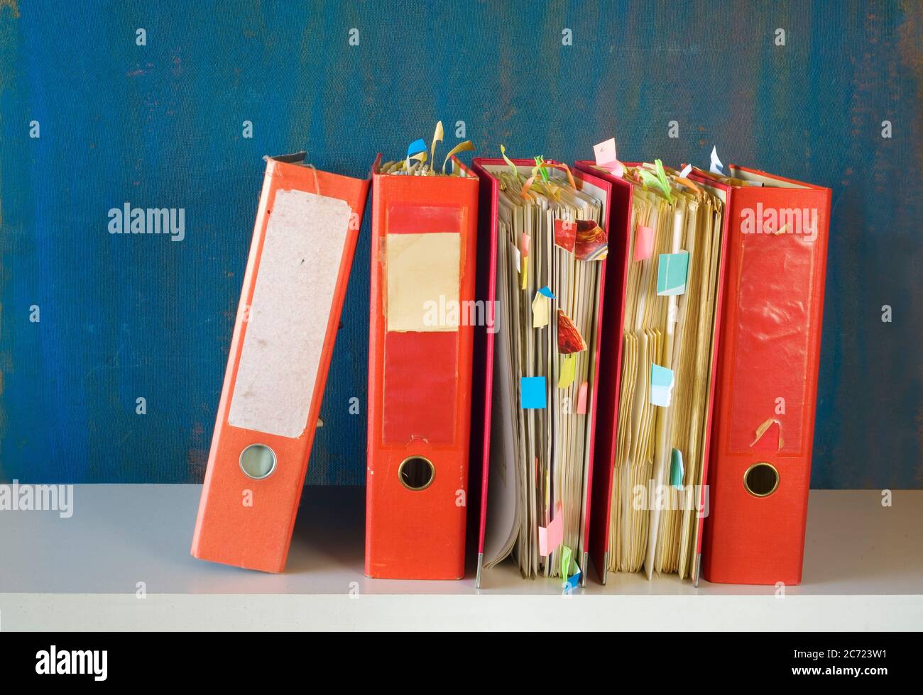 Grungy file folders hi-res stock photography and images - Alamy