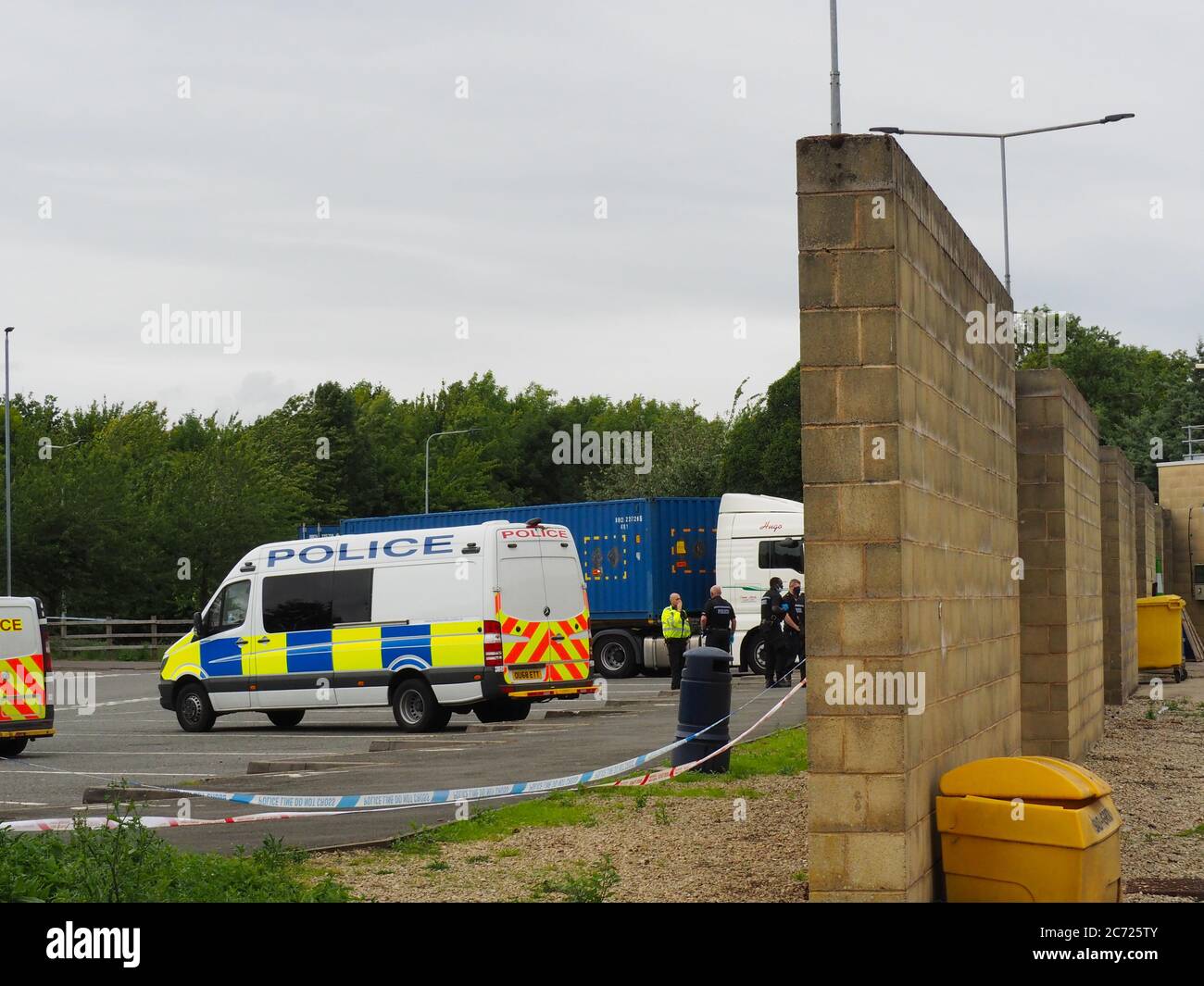 Oxford services on the m40 hi-res stock photography and images - Alamy