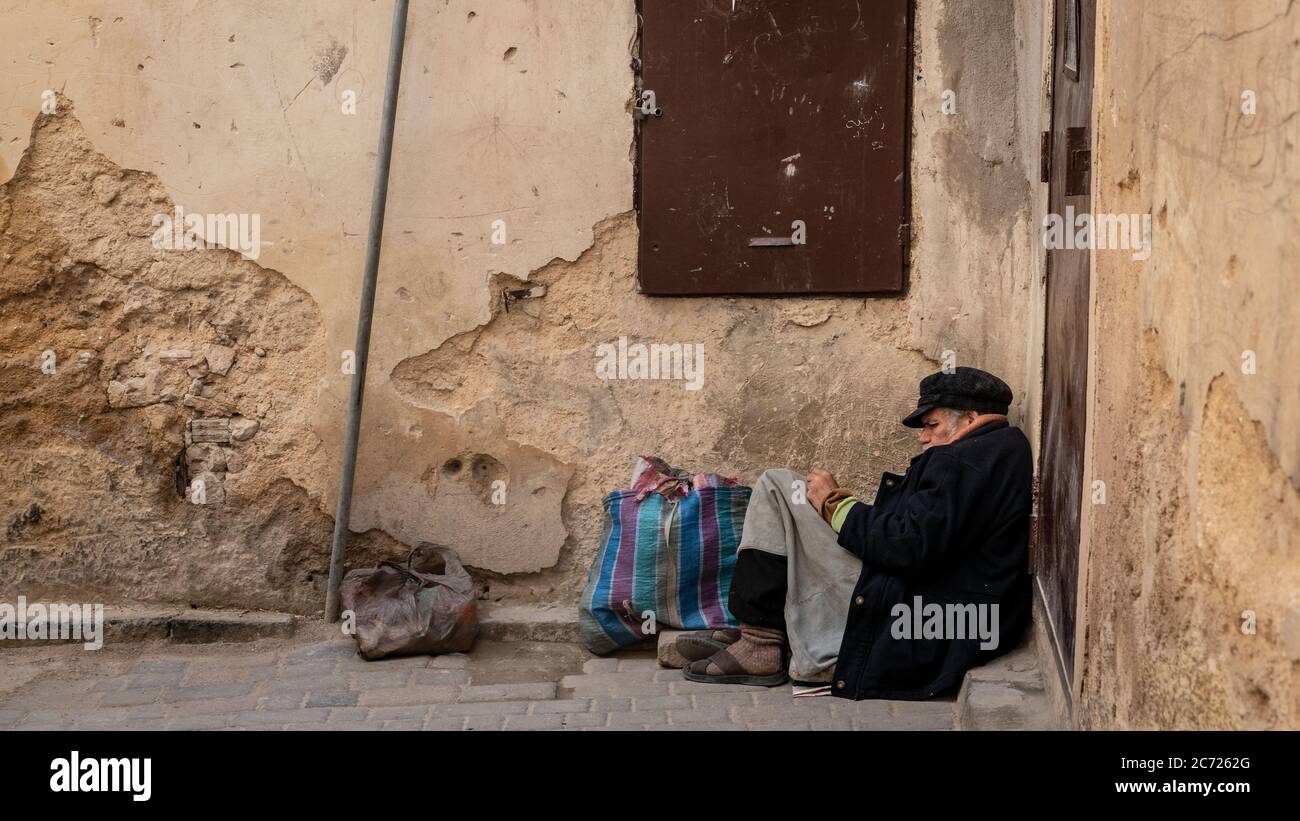 Morocco homeless marrakech hi-res stock photography and images - Alamy