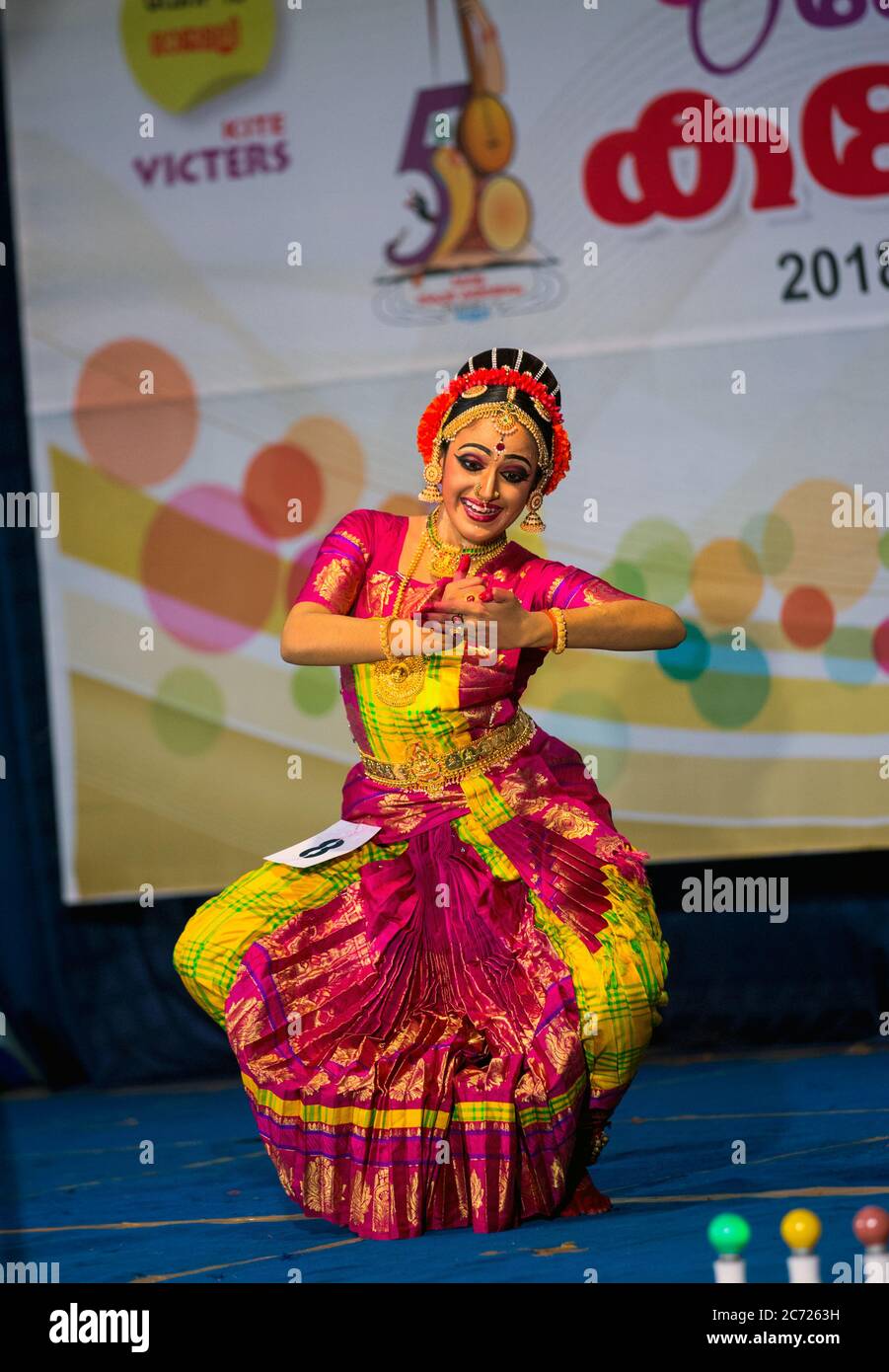Bharatnatyam on stage hi-res stock photography and images - Alamy