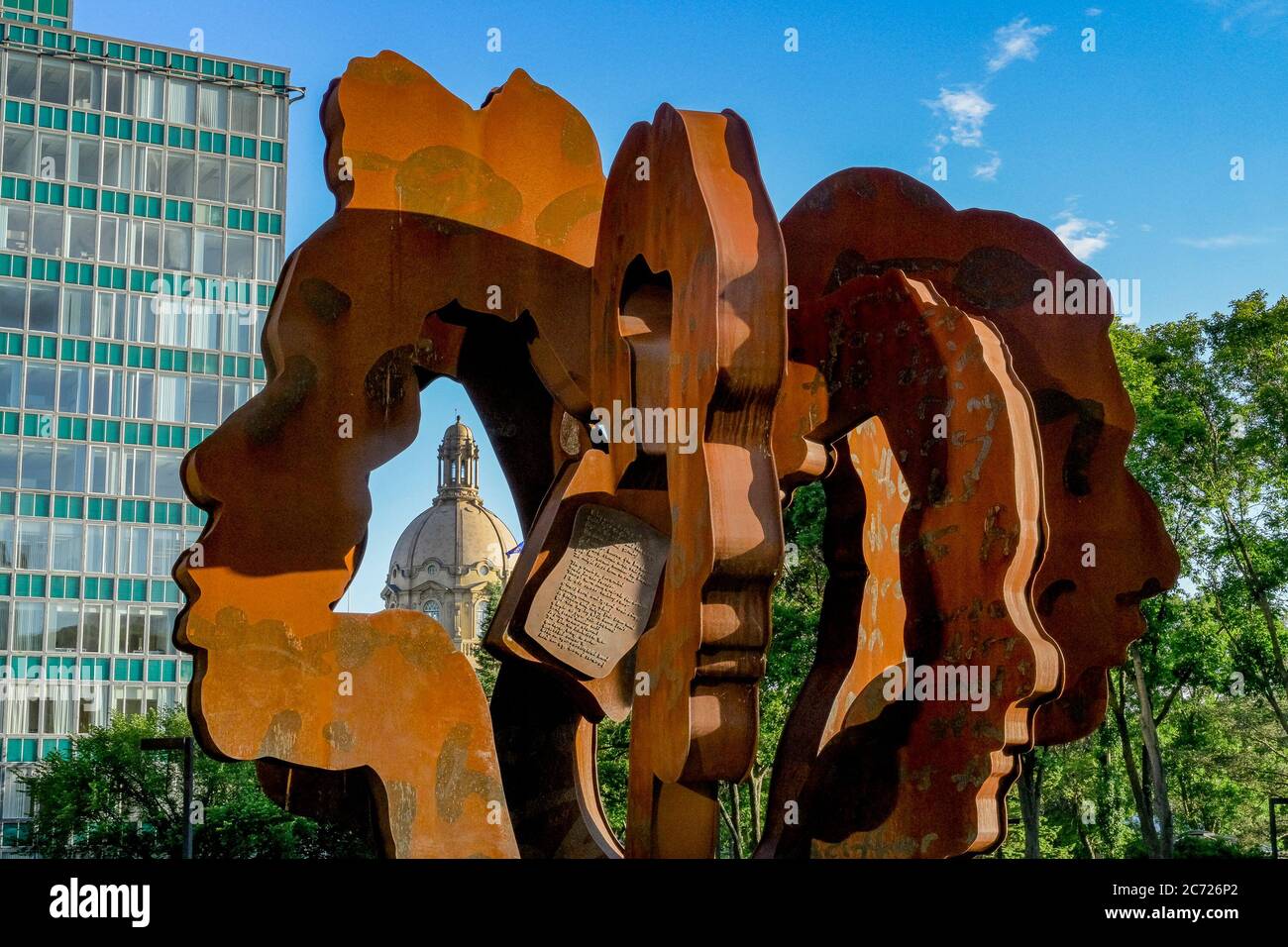 the garden sculpture by Jacob Dutton and Richard Tosczak, Legislature ...