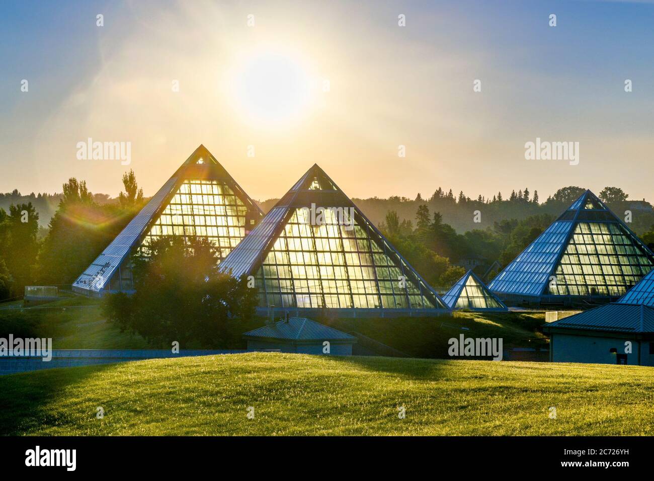 Muttart conservatory pyramids hi-res stock photography and images - Alamy