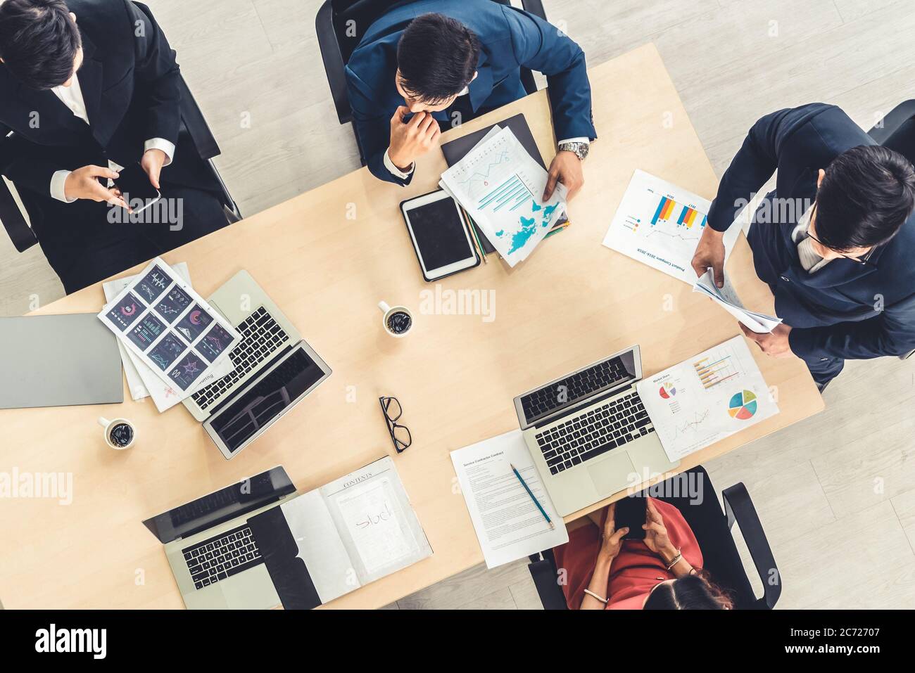 Business meeting from above indian hi-res stock photography and images ...