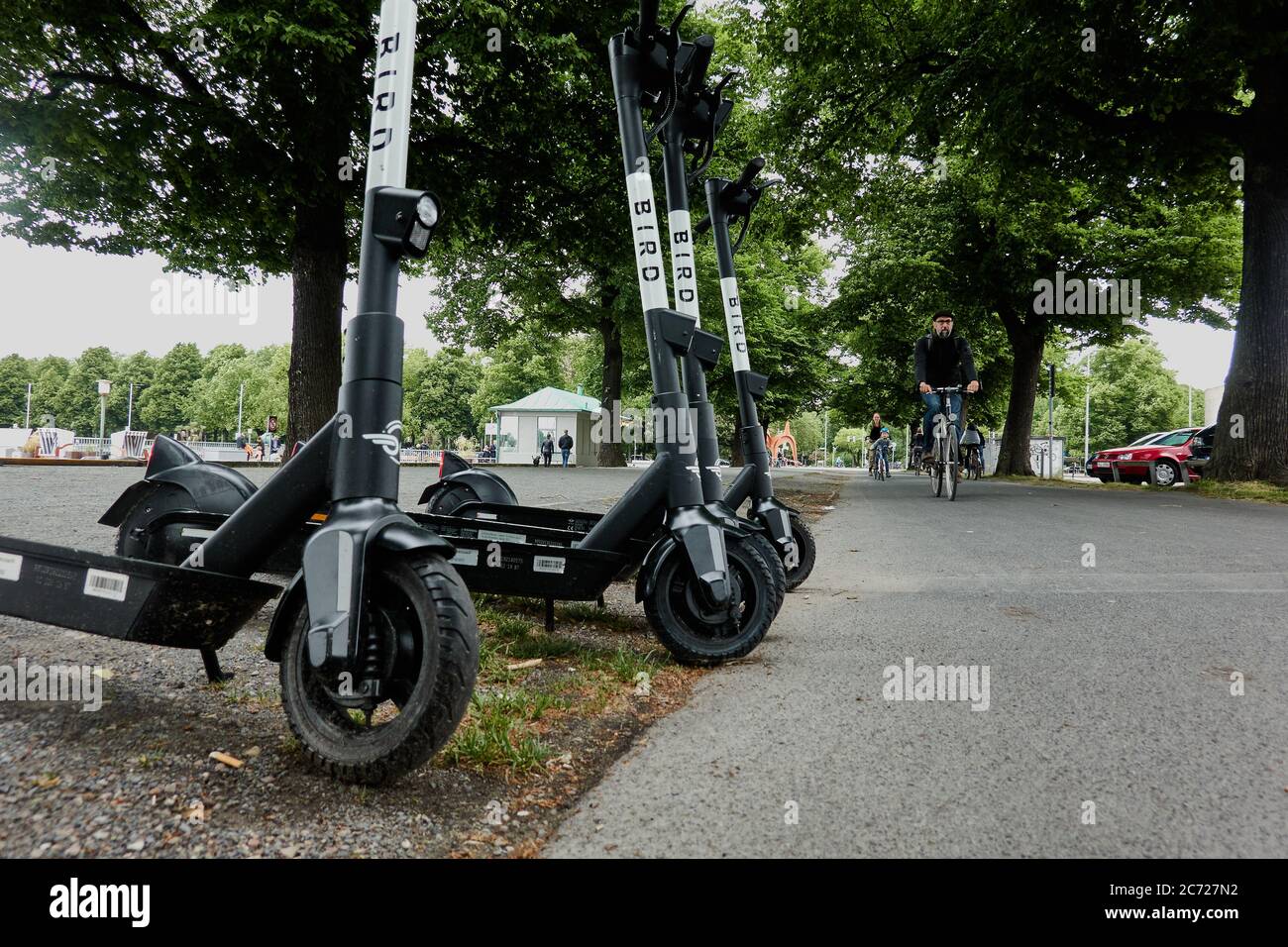 Electric scotter hi-res stock photography and images - Alamy