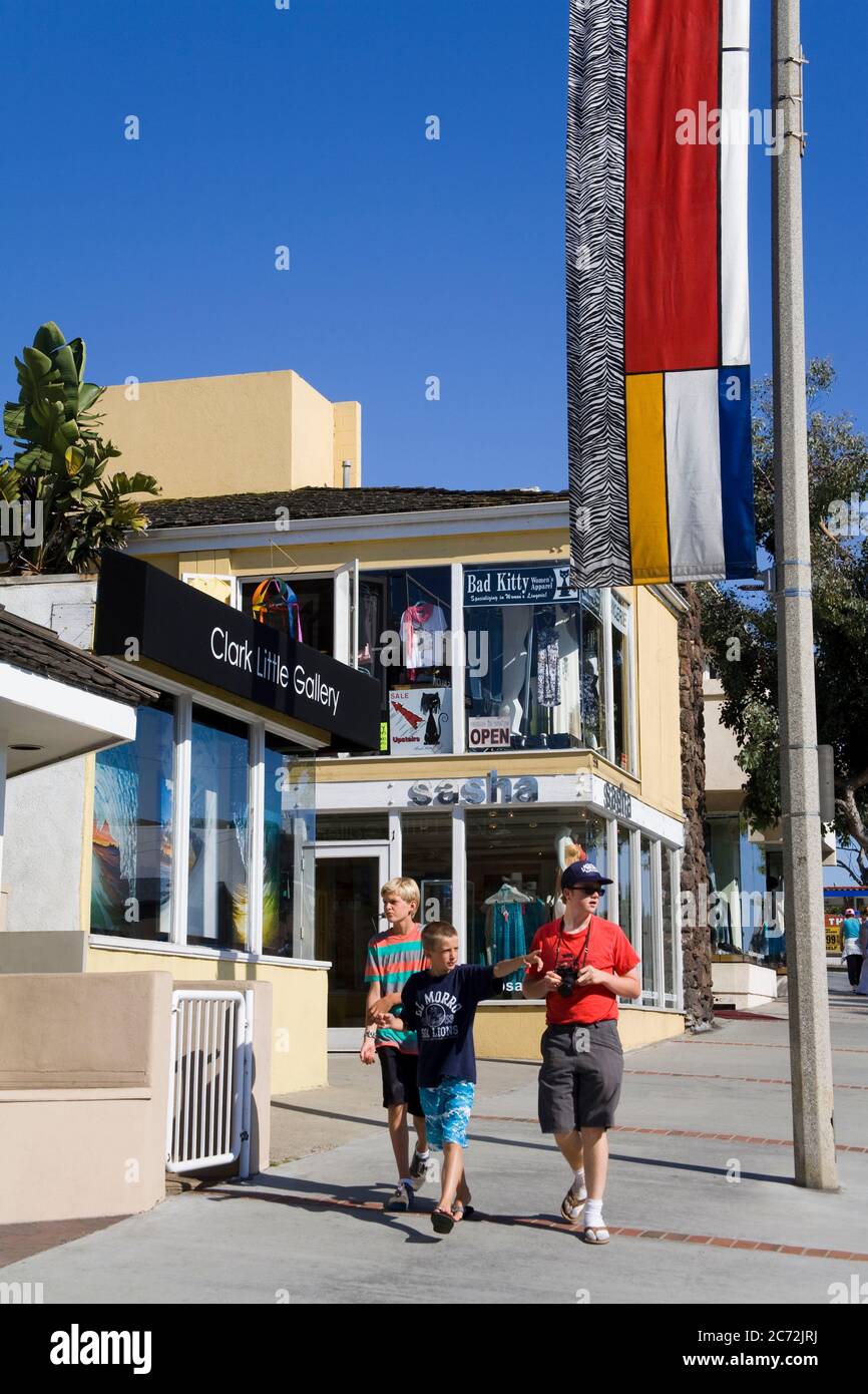 Downtown laguna beach hi-res stock photography and images - Alamy
