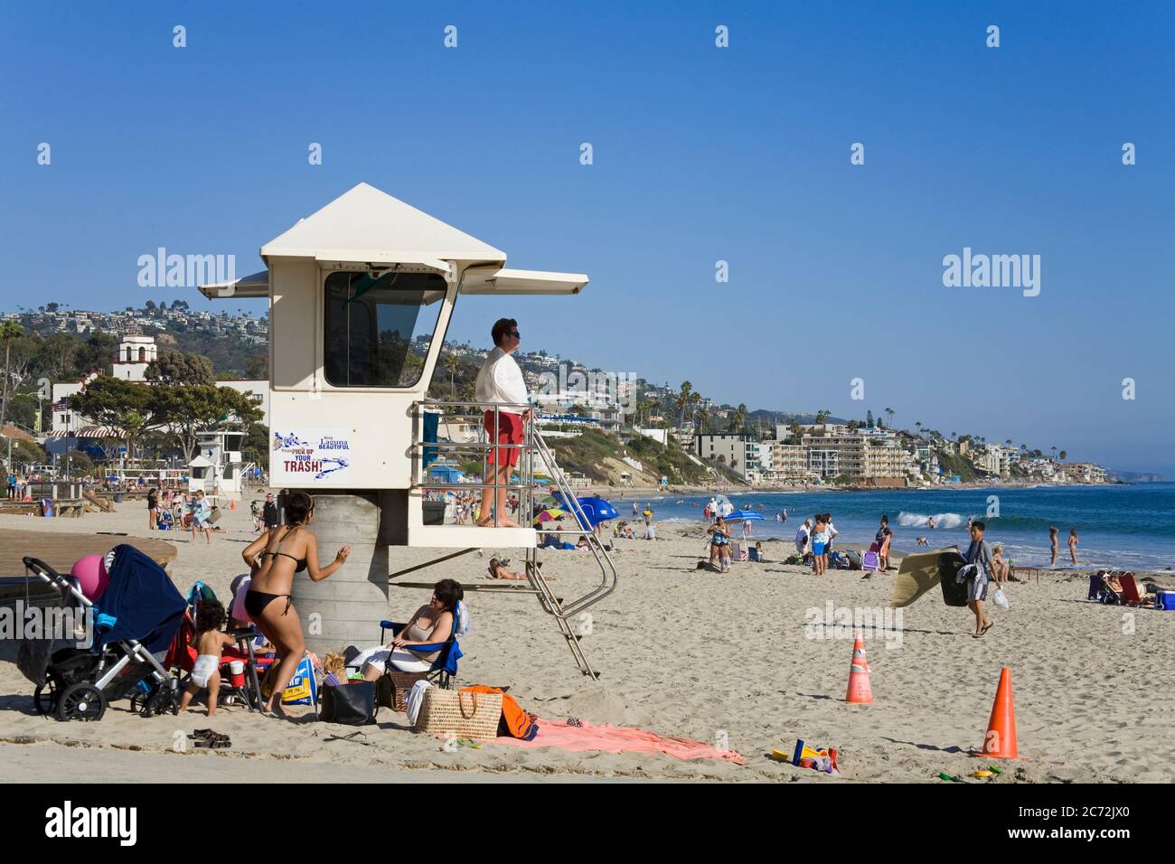 Laguna beach lifeguard tower hi-res stock photography and images - Alamy