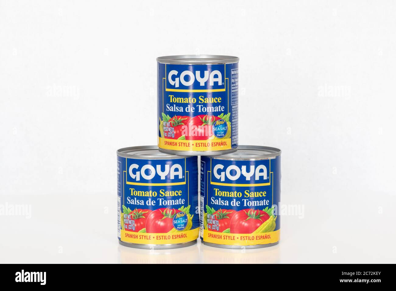 Latinos boycott Goya Foods after company president, Bob Unanue, makes ...