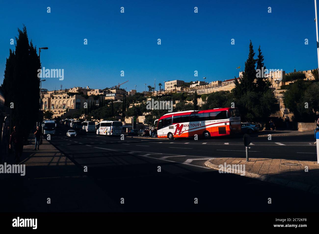 Tourists in buses, city of Jerusalem Israel Stock Photo - Alamy
