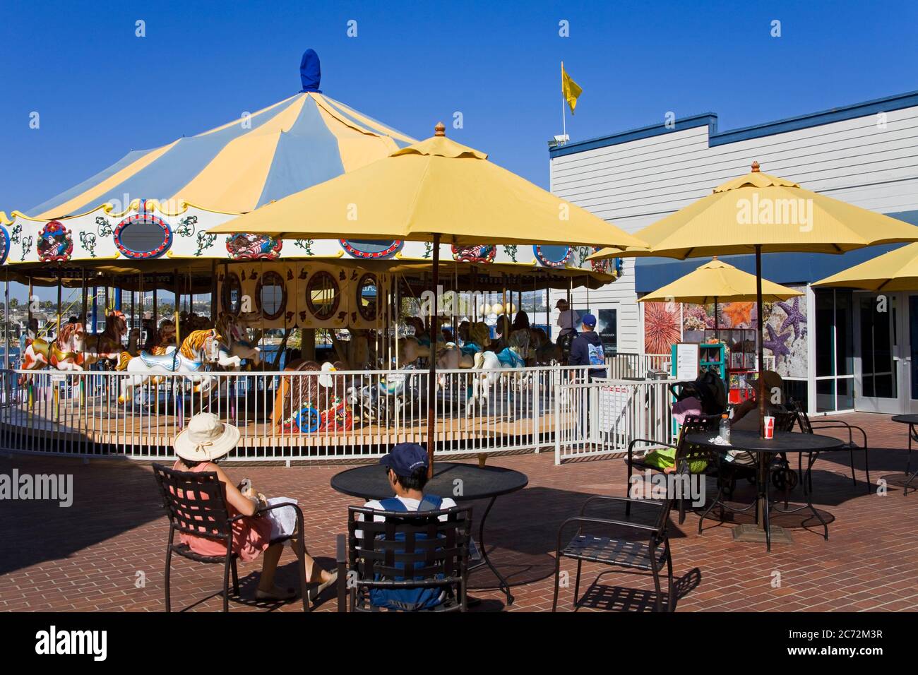 Balboa island in newport beach hi-res stock photography and images - Alamy
