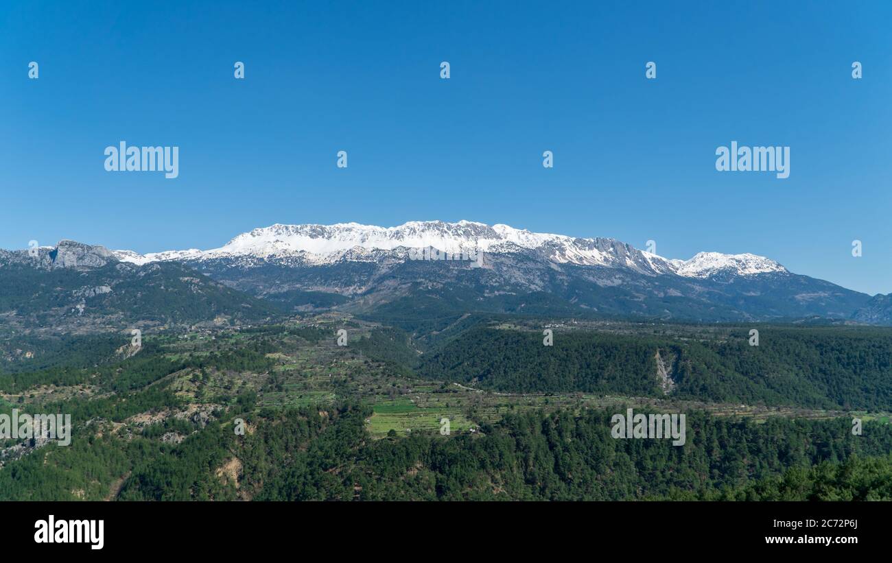The Taurus Mountain range in Antalya, Turkey Stock Photo - Alamy