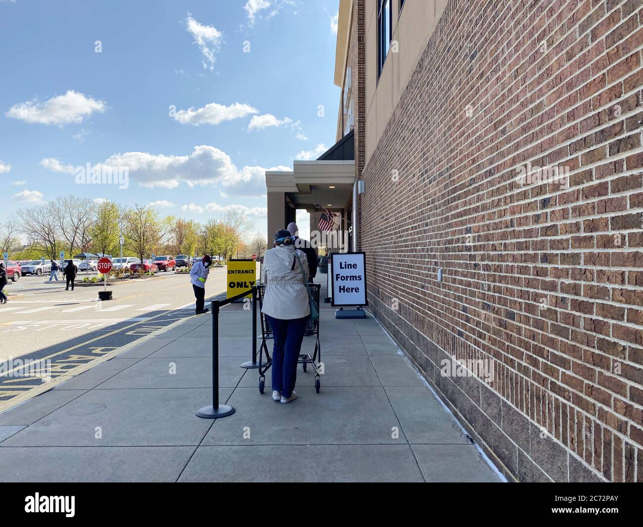 Wegmans grocery hi-res stock photography and images - Alamy