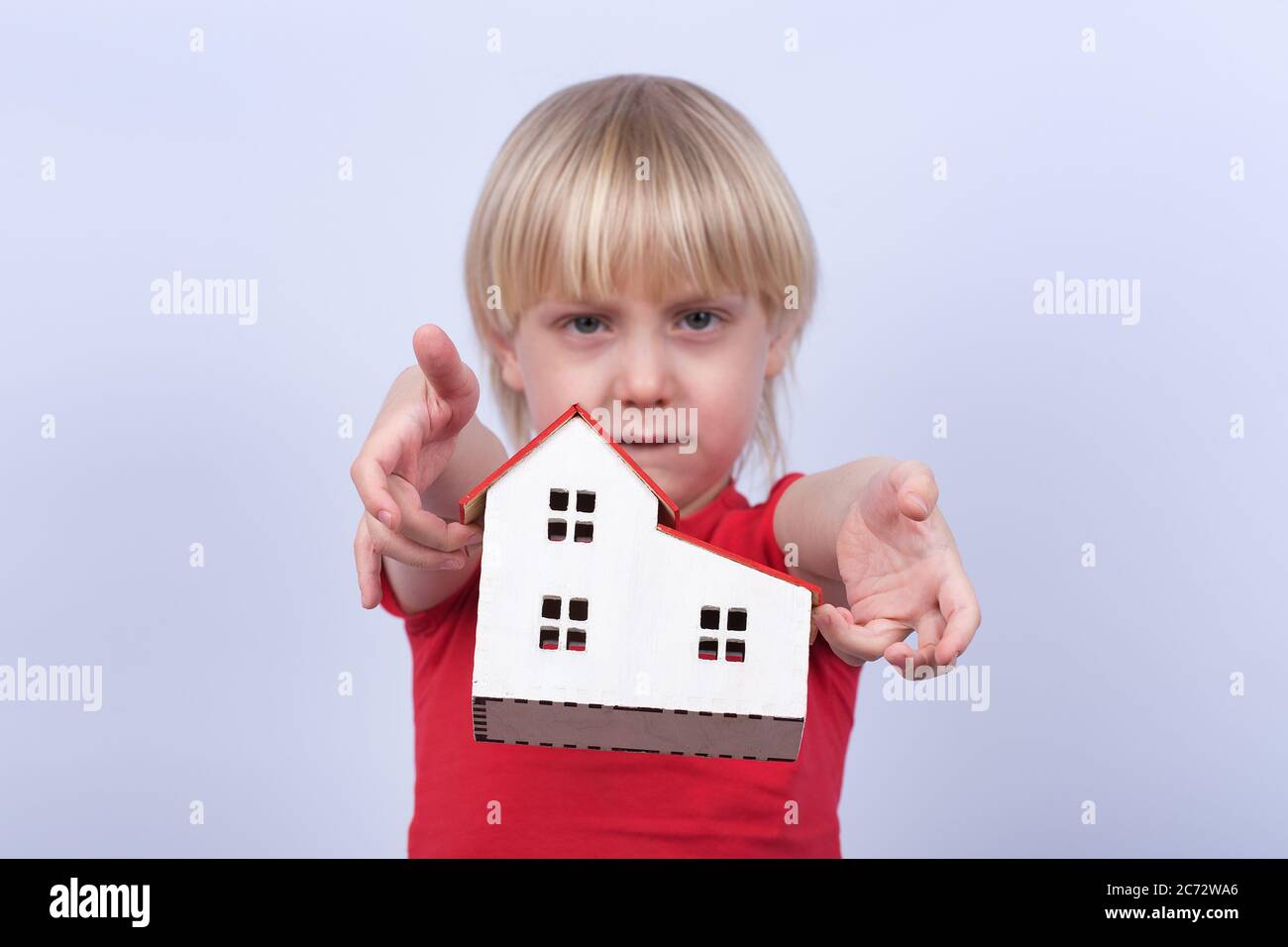 Sad child house for sale hi-res stock photography and images - Alamy