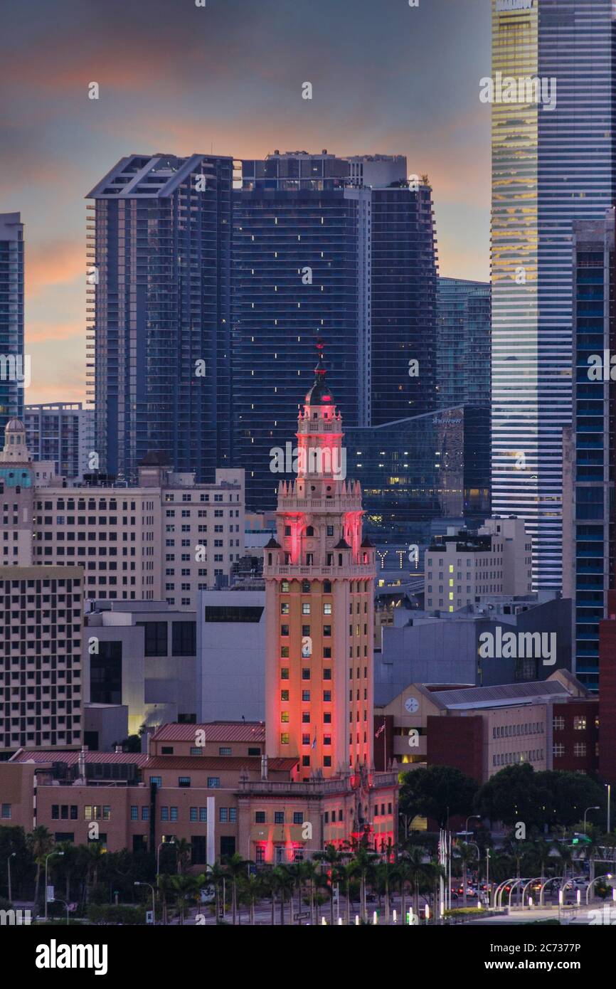 Red Lights on Miami Building at Dusk Stock Photo - Alamy