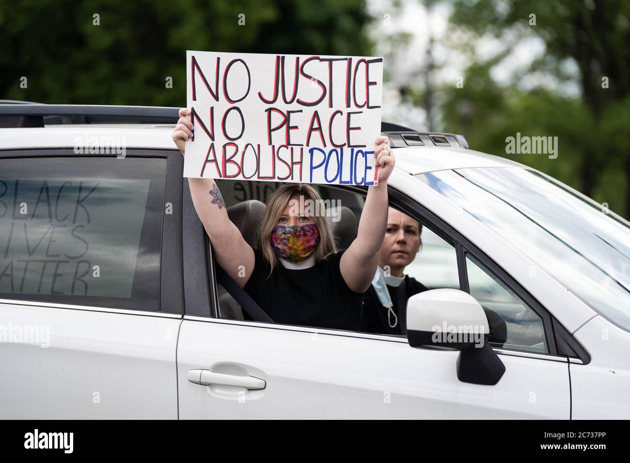 Car caravan protest hi-res stock photography and images - Alamy