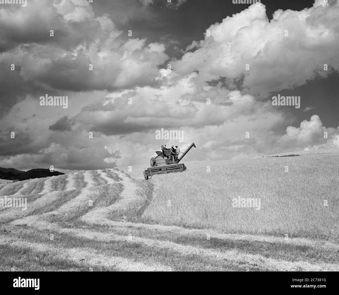Harvest usa 1950s hi-res stock photography and images - Alamy