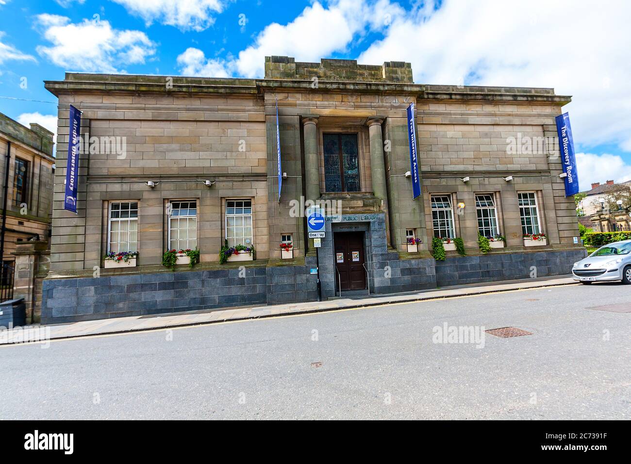 Airdrie Public Library, Scotland, UK Stock Photo - Alamy