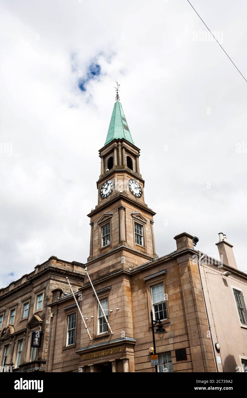 Airdrie Town Centre and Townhouse steeple, Scotland, UK Stock Photo - Alamy