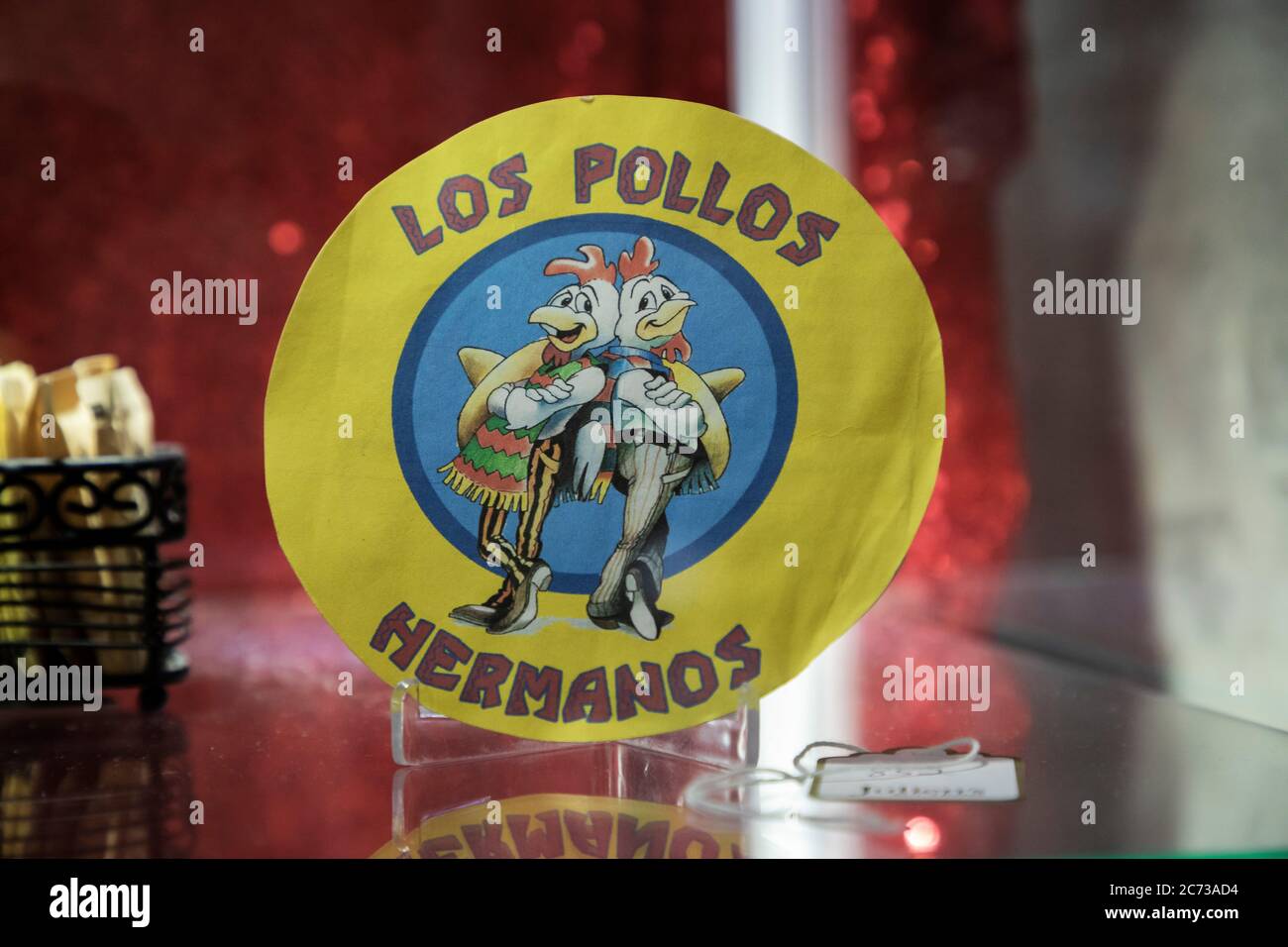 Los pollos tv hi-res stock photography and images - Alamy