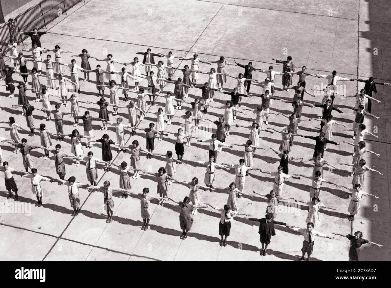 1920s physical education hi-res stock photography and images - Alamy