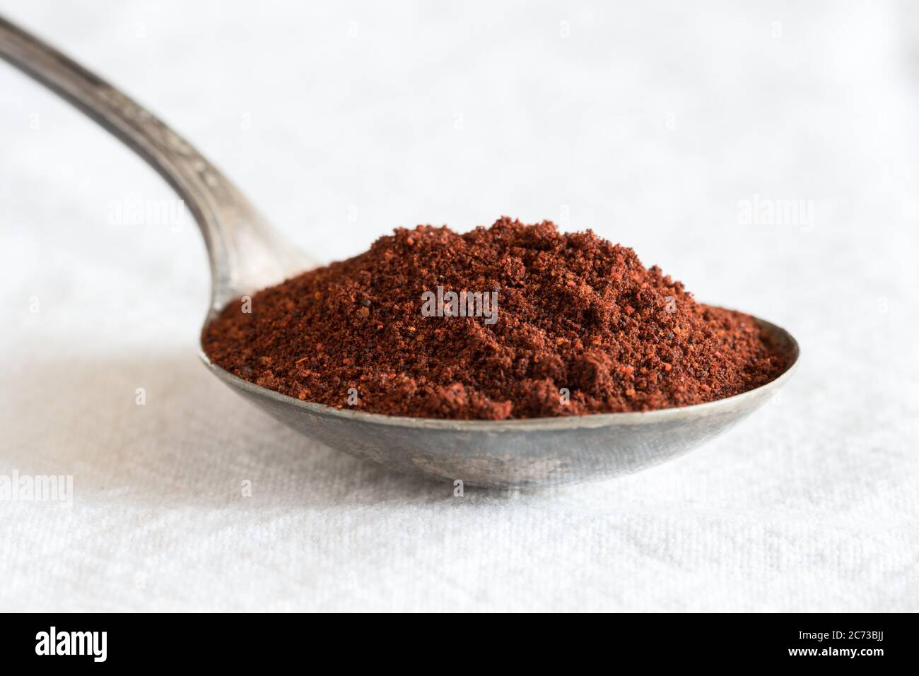 White powder on spoon hi-res stock photography and images - Alamy