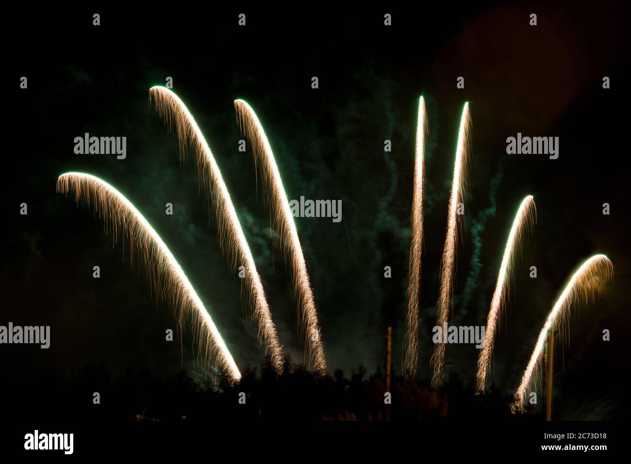 Fireworks, festivities, finale, 4th of July, Independence Day, Guy ...