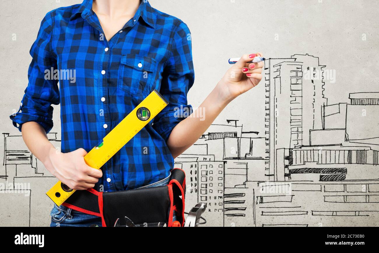 Woman engineer sketching her ideas Stock Photo - Alamy