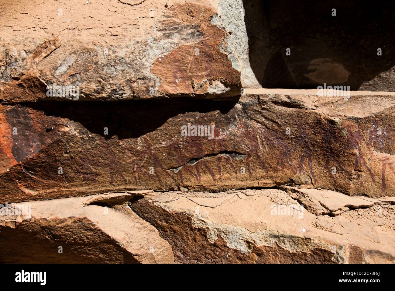 Drakensberg, "Eland cave" rock painting site, rock art, Didima gorge ...