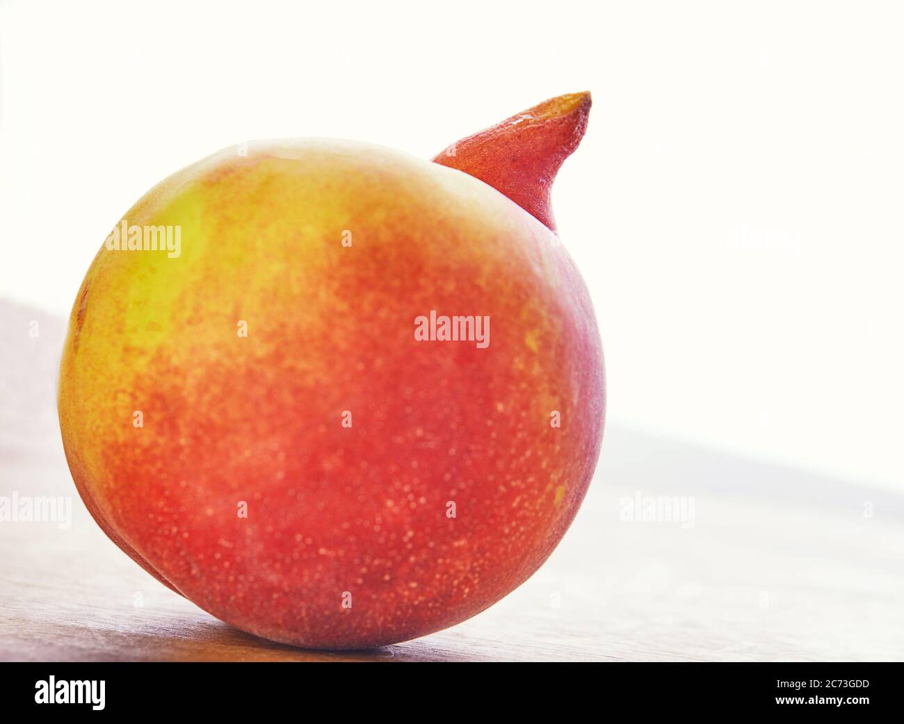 Ugly fruit peach hi-res stock photography and images - Alamy