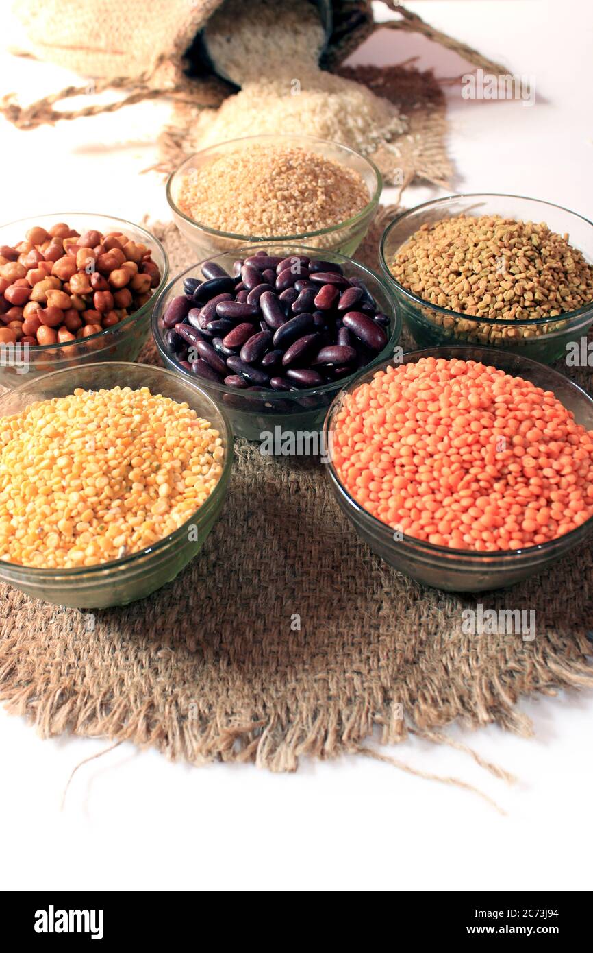 Red lentil beans in hi-res stock photography and images - Alamy