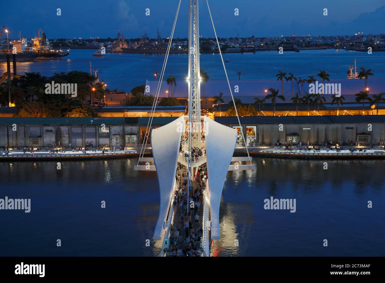 Horizontal rotation bridge, Kaohsiung Port Stock Photo - Alamy