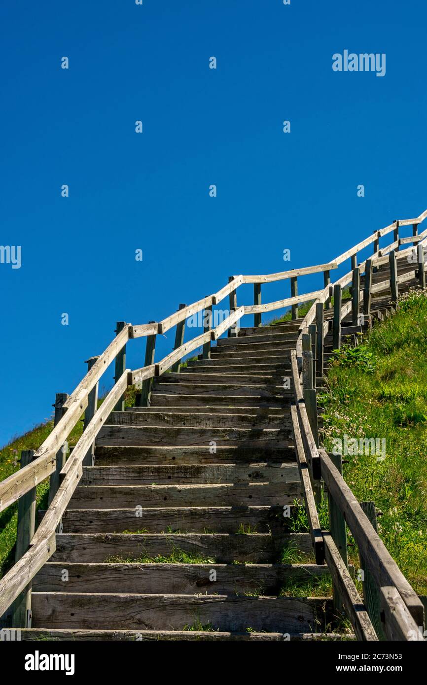 Sky and staircase hi-res stock photography and images - Alamy