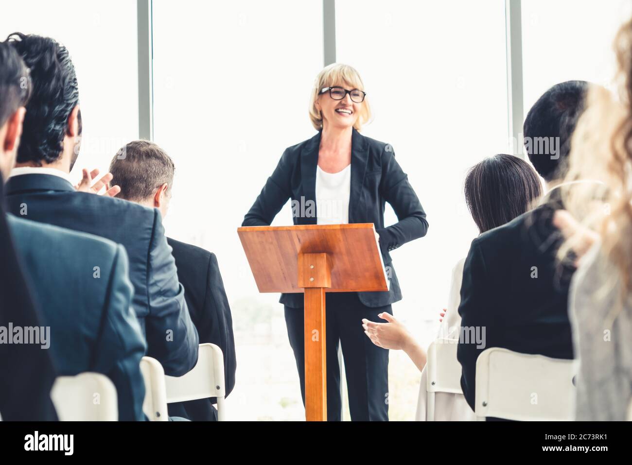 Person people seminar hi-res stock photography and images - Alamy