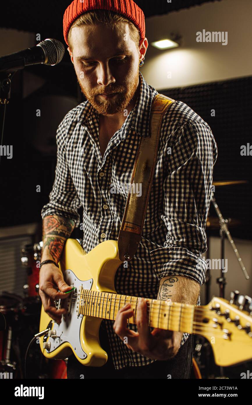 Cool musical instruments hi-res stock photography and images - Alamy