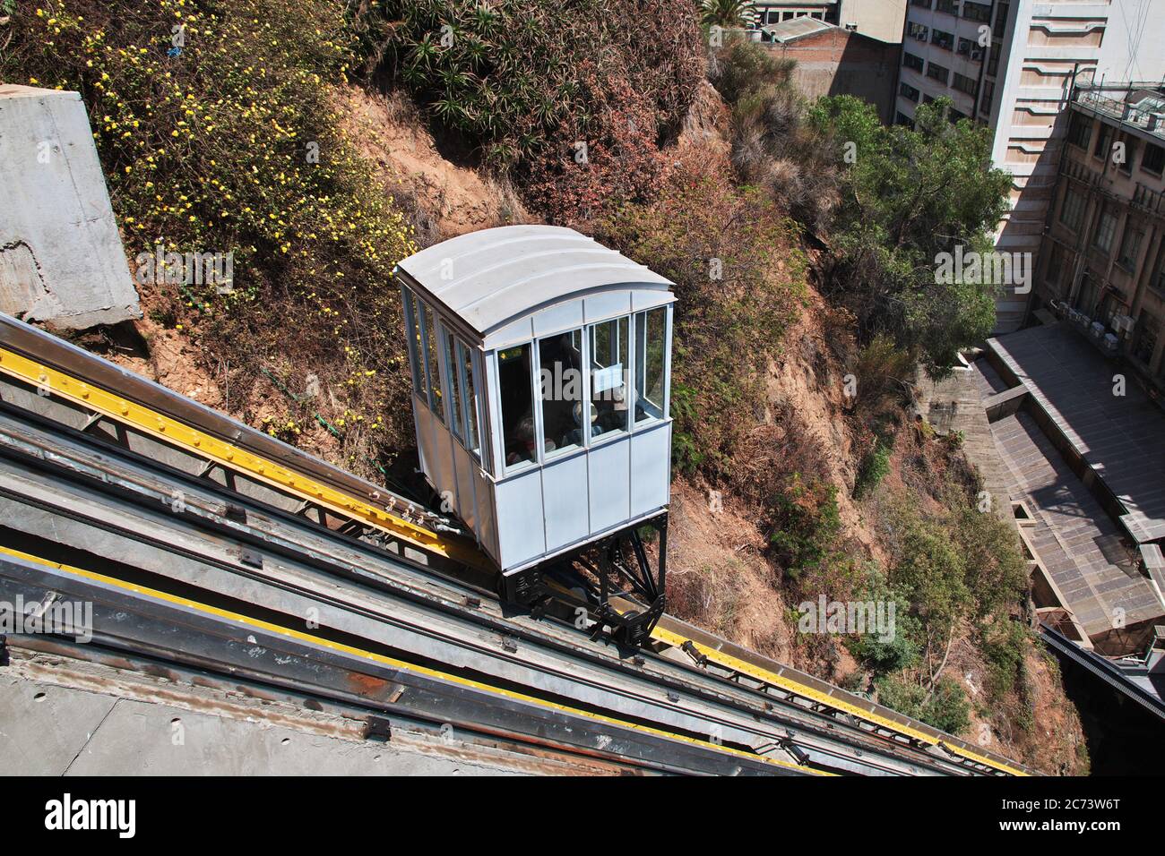 The vintage funicular in Valparaiso, Pacific coast, Chile Stock Photo ...