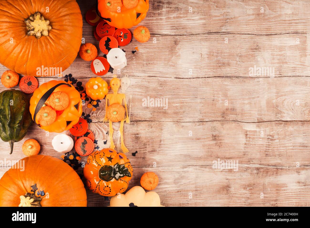Autumn halloween background with candies Stock Photo - Alamy